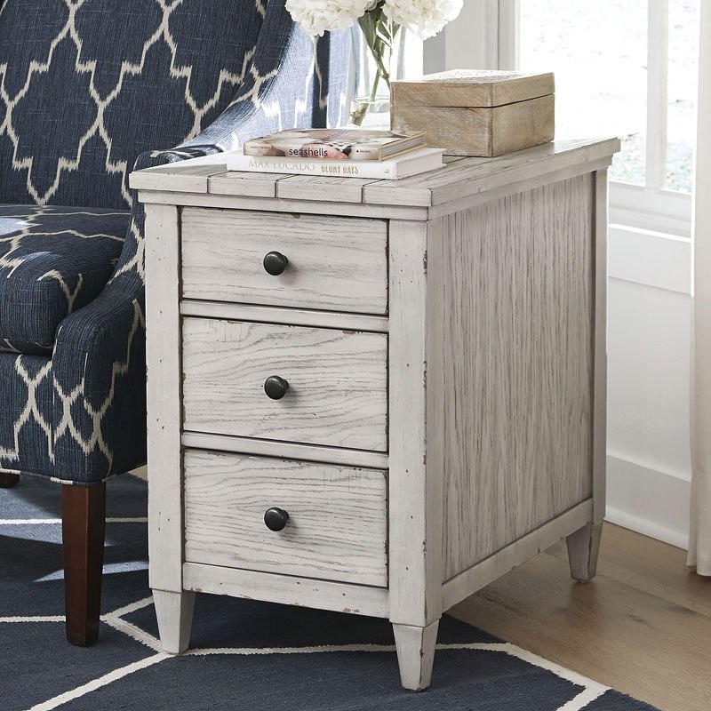 Belhaven Chairside Table Legacy Classic | Furniture Cart