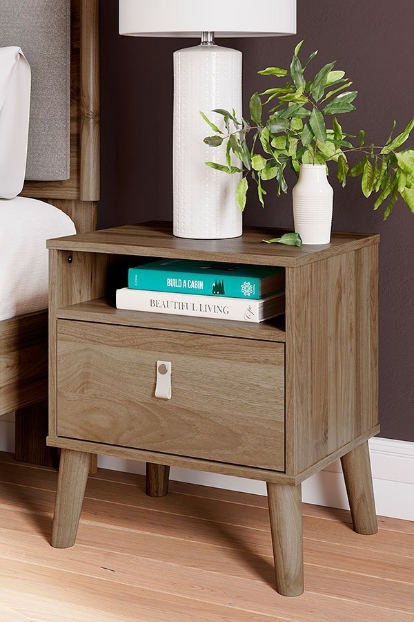 Aprilyn Honey One Drawer Nightstand Signature Design | Furniture Cart