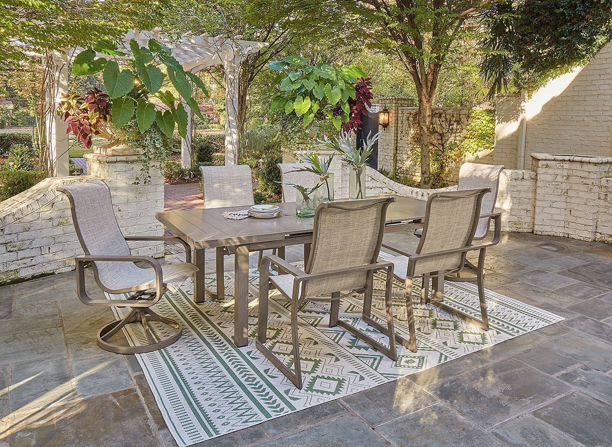 Beach Front Outdoor Dining Set W/ Sling Chairs Signature Design ...